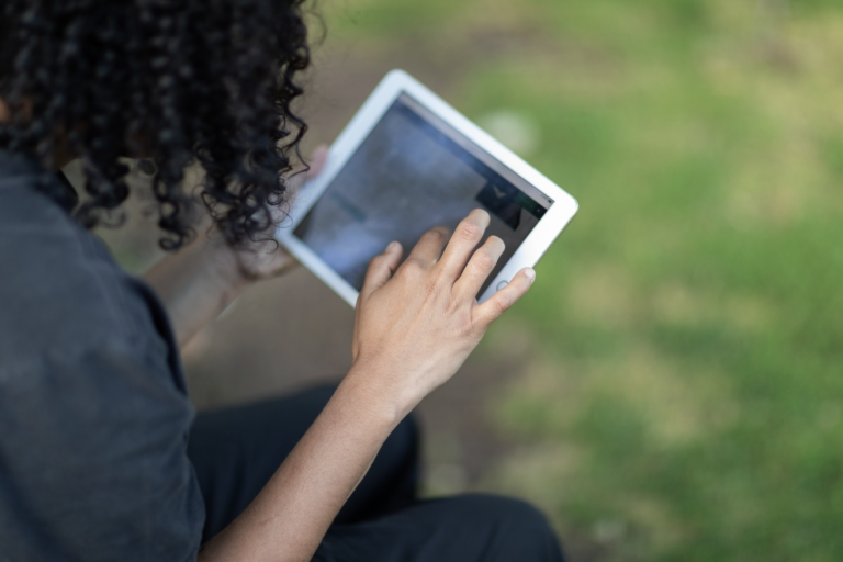 Consumers, contracts, the internet and copyright – Fitzroy Legal Service